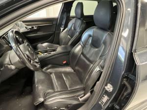 Pelēks Volvo V90 2019 Viļņa, ar dzinēja tilpumu 1.97 L un nobraukumu 230 tūkst. km par 19990 €, foto 9 vietnē AUTOMOTO.COM.LV