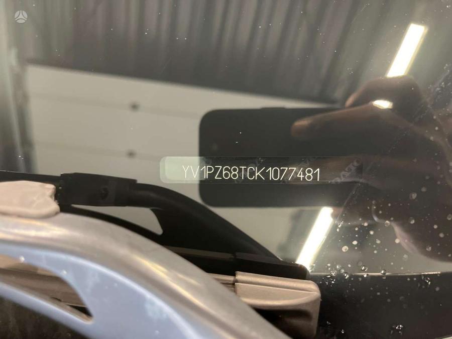 Pelēks Volvo V90 2019 Viļņa, ar dzinēja tilpumu 1.97 L un nobraukumu 230 tūkst. km par 19990 €, foto 18 vietnē AUTOMOTO.COM.LV