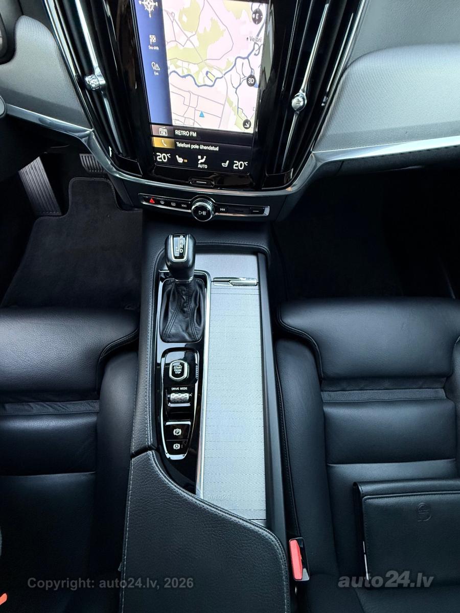 Grey Volvo V90 2019 in Tartu, with an engine capacity of 2.00 L and mileage of 268 thousand km for 16499 €, photo 11 on AUTOMOTO.COM.LV