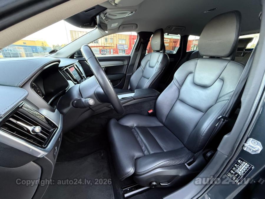 Grey Volvo V90 2019 in Tartu, with an engine capacity of 2.00 L and mileage of 268 thousand km for 16499 €, photo 15 on AUTOMOTO.COM.LV