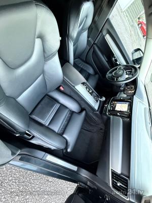 Grey Volvo V90 2019 in Tartu, with an engine capacity of 2.00 L and mileage of 268 thousand km for 16499 €, photo 16 on AUTOMOTO.COM.LV