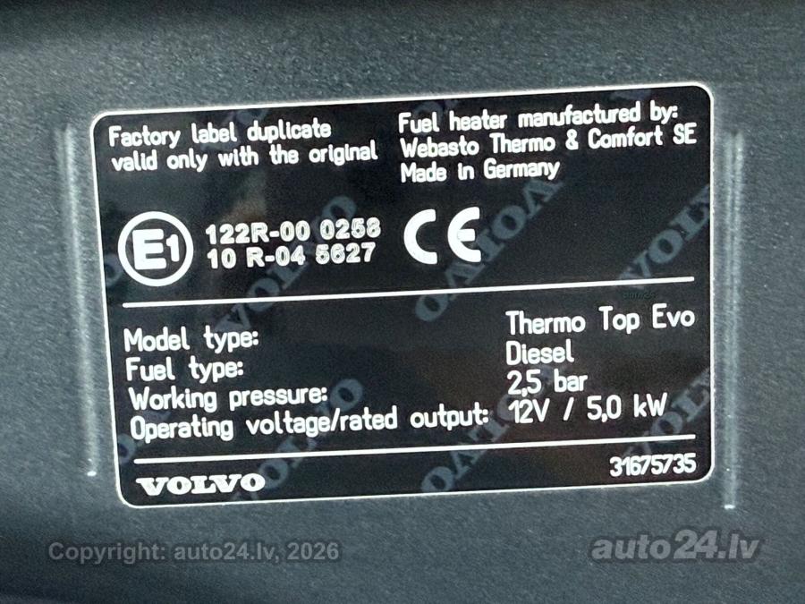 Grey Volvo V90 2019 in Tartu, with an engine capacity of 2.00 L and mileage of 268 thousand km for 16499 €, photo 26 on AUTOMOTO.COM.LV
