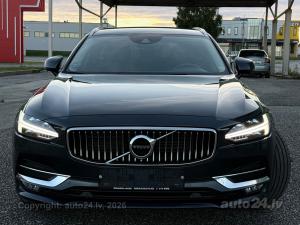 Grey Volvo V90 2019 in Tartu, with an engine capacity of 2.00 L and mileage of 268 thousand km for 16499 €, photo 29 on AUTOMOTO.COM.LV