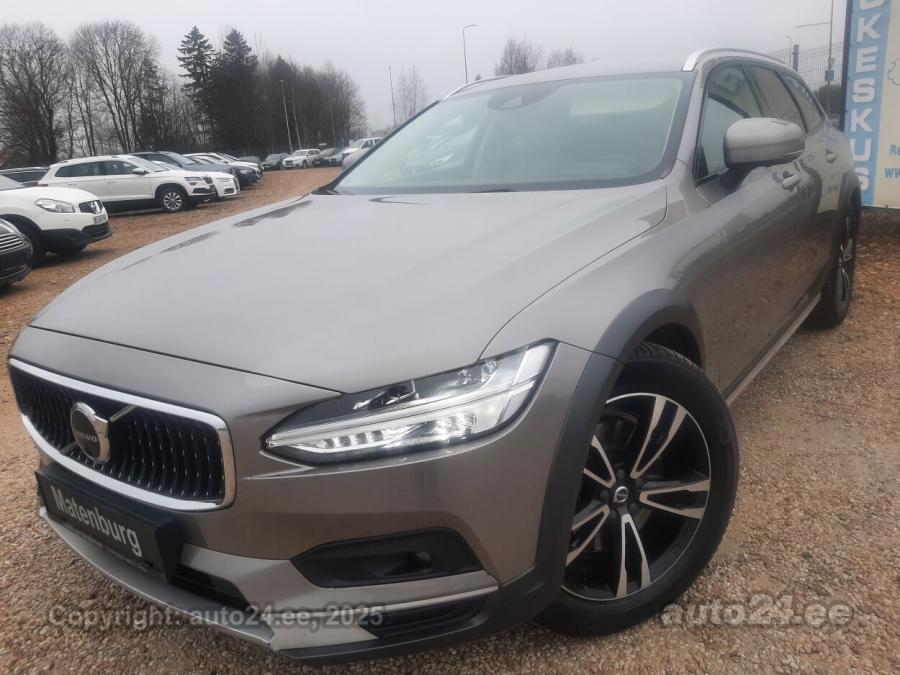 Grey Volvo V90 2020 in Tartu, with an engine capacity of 2.00 L and mileage of 196 thousand km for 25500 €, photo 1 on AUTOMOTO.COM.LV