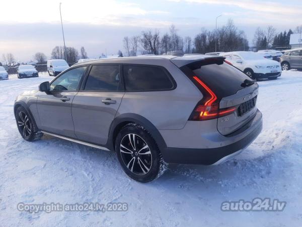 Pelēks Volvo V90 2020 Tartu, ar dzinēja tilpumu 2.00 L un nobraukumu 196 tūkst. km par 24590 €, foto 10 vietnē AUTOMOTO.COM.LV