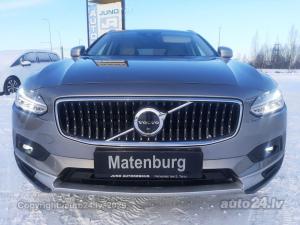 Grey Volvo V90 2020 in Tartu, with an engine capacity of 2.00 L and mileage of 196 thousand km for 24590 €, photo 12 on AUTOMOTO.COM.LV
