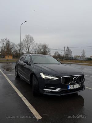 Pelēks Volvo V90 2020 Tallina, ar dzinēja tilpumu 2.00 L un nobraukumu 233 tūkst. km par 22500 €, foto 2 vietnē AUTOMOTO.COM.LV