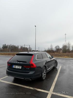 Pelēks Volvo V90 2020 Tallina, ar dzinēja tilpumu 2.00 L un nobraukumu 233 tūkst. km par 22500 €, foto 3 vietnē AUTOMOTO.COM.LV