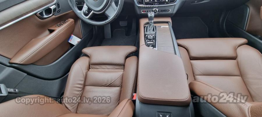 Grey Volvo V90 2020 in Tallinn, with an engine capacity of 2.00 L and mileage of 171 thousand km for 27500 €, photo 9 on AUTOMOTO.COM.LV