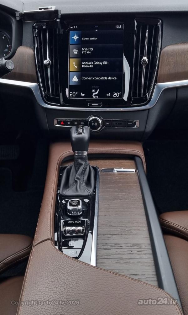 Pelēks Volvo V90 2020 Tallina, ar dzinēja tilpumu 2.00 L un nobraukumu 171 tūkst. km par 27500 €, foto 10 vietnē AUTOMOTO.COM.LV