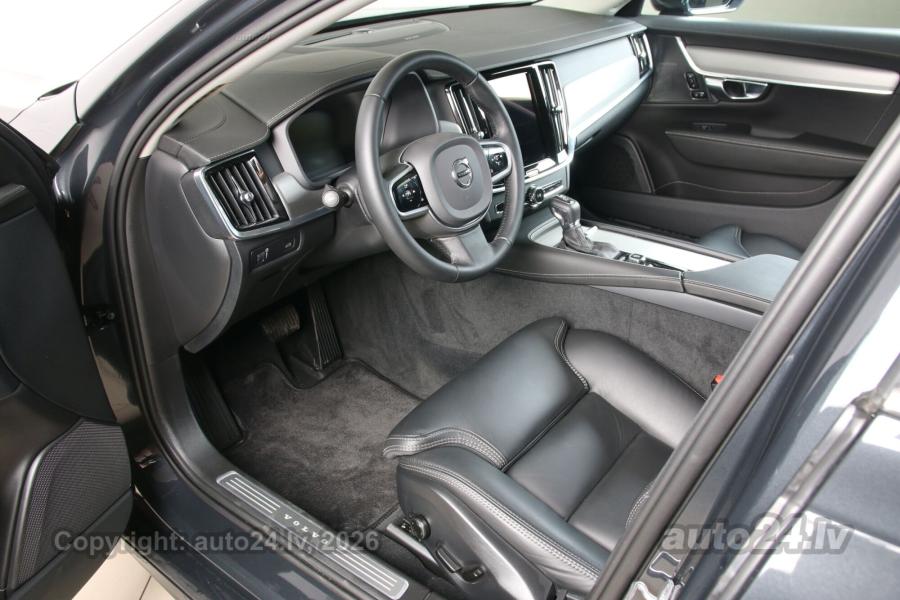 Pelēks Volvo V90 2020 Pērnava, ar dzinēja tilpumu 2.00 L un nobraukumu 101 tūkst. km par 25990 €, foto 8 vietnē AUTOMOTO.COM.LV
