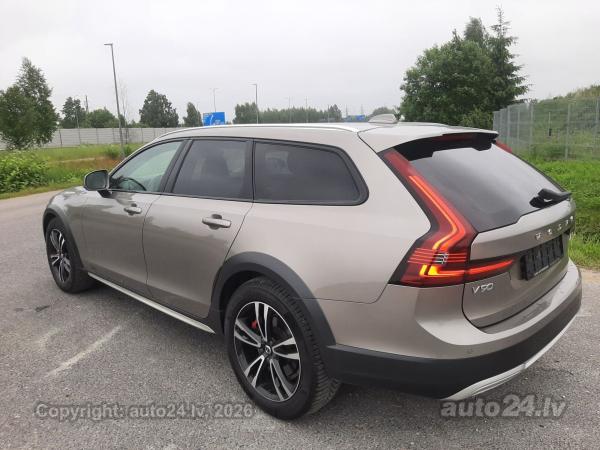 Pelēks Volvo V90 2020 Tartu, ar dzinēja tilpumu 2.00 L un nobraukumu 196 tūkst. km par 24200 €, foto 7 vietnē AUTOMOTO.COM.LV