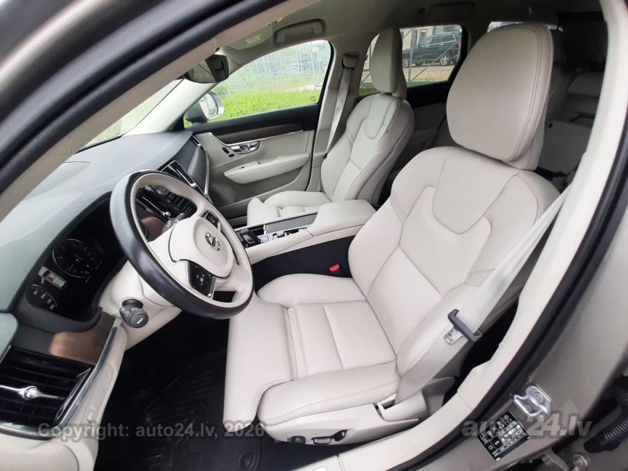 Grey Volvo V90 2020 in Tartu, with an engine capacity of 2.00 L and mileage of 196 thousand km for 24200 €, photo 14 on AUTOMOTO.COM.LV