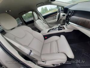 Grey Volvo V90 2020 in Tartu, with an engine capacity of 2.00 L and mileage of 196 thousand km for 24200 €, photo 17 on AUTOMOTO.COM.LV