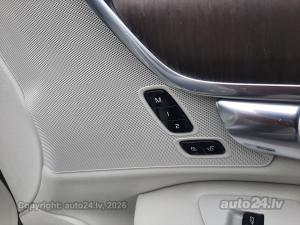 Grey Volvo V90 2020 in Tartu, with an engine capacity of 2.00 L and mileage of 196 thousand km for 24200 €, photo 26 on AUTOMOTO.COM.LV