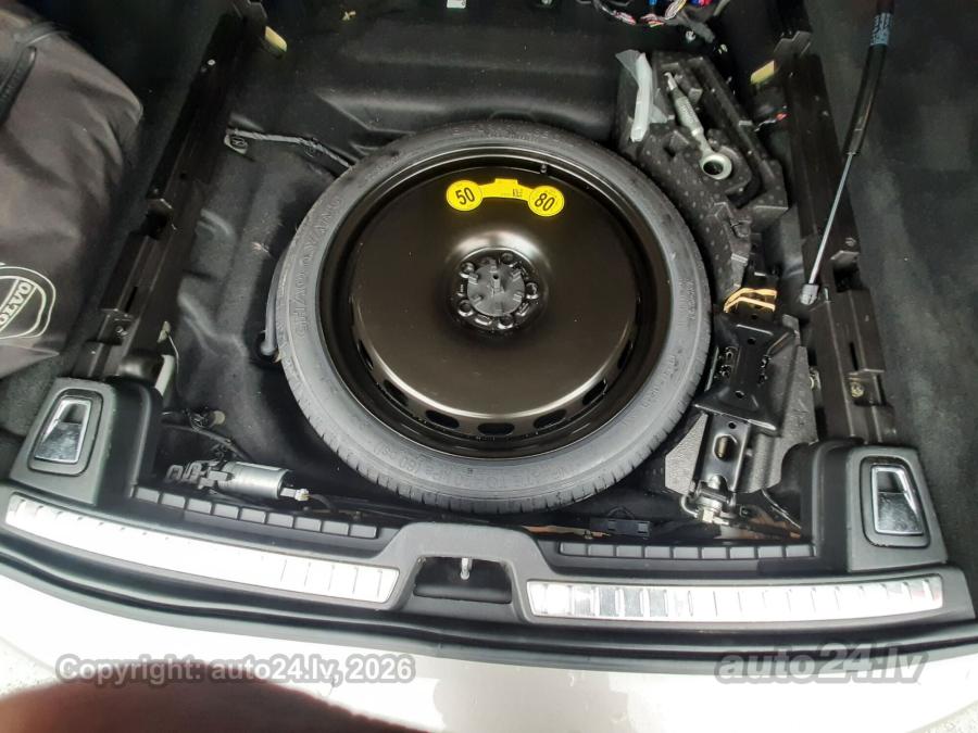 Grey Volvo V90 2020 in Tartu, with an engine capacity of 2.00 L and mileage of 196 thousand km for 24200 €, photo 29 on AUTOMOTO.COM.LV
