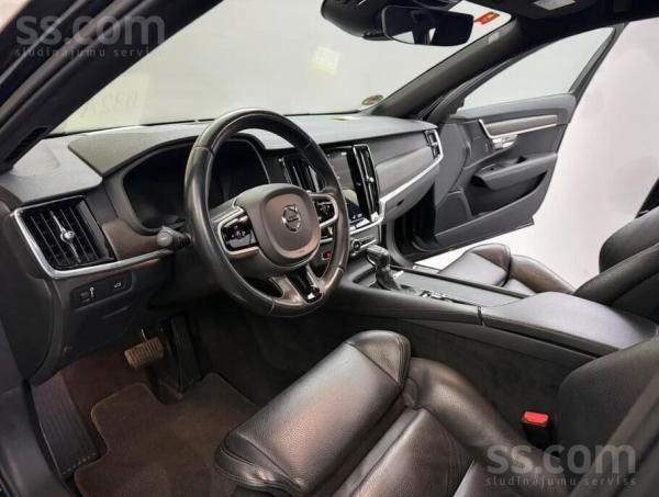Pelēks Volvo V90 2020 Jūrmala, ar dzinēja tilpumu 2.00 L un nobraukumu 166 tūkst. km par 23500 €, foto 8 vietnē AUTOMOTO.COM.LV