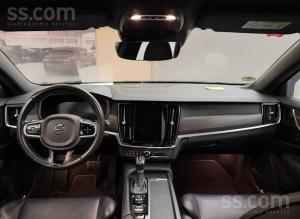 Pelēks Volvo V90 2020 Jūrmala, ar dzinēja tilpumu 2.00 L un nobraukumu 166 tūkst. km par 23500 €, foto 12 vietnē AUTOMOTO.COM.LV