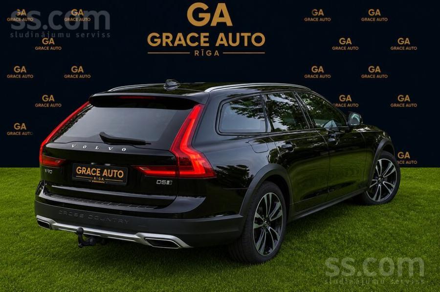 Pelēks Volvo V90 2020 Jūrmala, ar dzinēja tilpumu 2.00 L un nobraukumu 186 tūkst. km par 22990 €, foto 4 vietnē AUTOMOTO.COM.LV