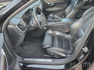 Pelēks Volvo V90 2020 Jūrmala, ar dzinēja tilpumu 2.00 L un nobraukumu 186 tūkst. km par 22990 €, foto 10 vietnē AUTOMOTO.COM.LV