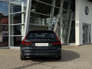 Pelēks Volvo V90 2020 Valmiera, ar dzinēja tilpumu 2.00 L un nobraukumu 129 tūkst. km par 23900 €, foto 6 vietnē AUTOMOTO.COM.LV