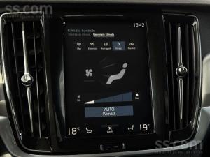 Pelēks Volvo V90 2020 Valmiera, ar dzinēja tilpumu 2.00 L un nobraukumu 129 tūkst. km par 23900 €, foto 14 vietnē AUTOMOTO.COM.LV