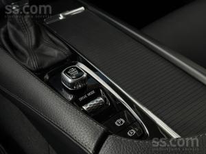 Pelēks Volvo V90 2020 Valmiera, ar dzinēja tilpumu 2.00 L un nobraukumu 129 tūkst. km par 23900 €, foto 16 vietnē AUTOMOTO.COM.LV