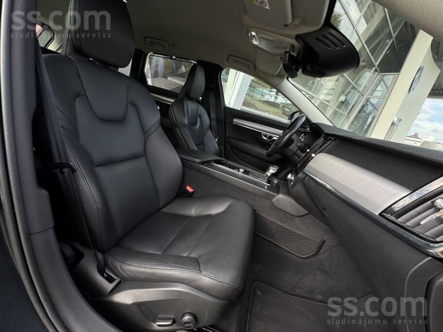 Pelēks Volvo V90 2020 Valmiera, ar dzinēja tilpumu 2.00 L un nobraukumu 129 tūkst. km par 23900 €, foto 21 vietnē AUTOMOTO.COM.LV