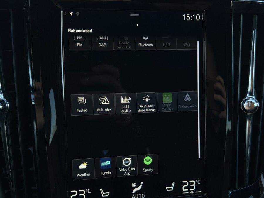 Pelēks Volvo V90 2020 Pērnava, ar dzinēja tilpumu 2.00 L un nobraukumu 180 tūkst. km par 29500 €, foto 21 vietnē AUTOMOTO.COM.LV