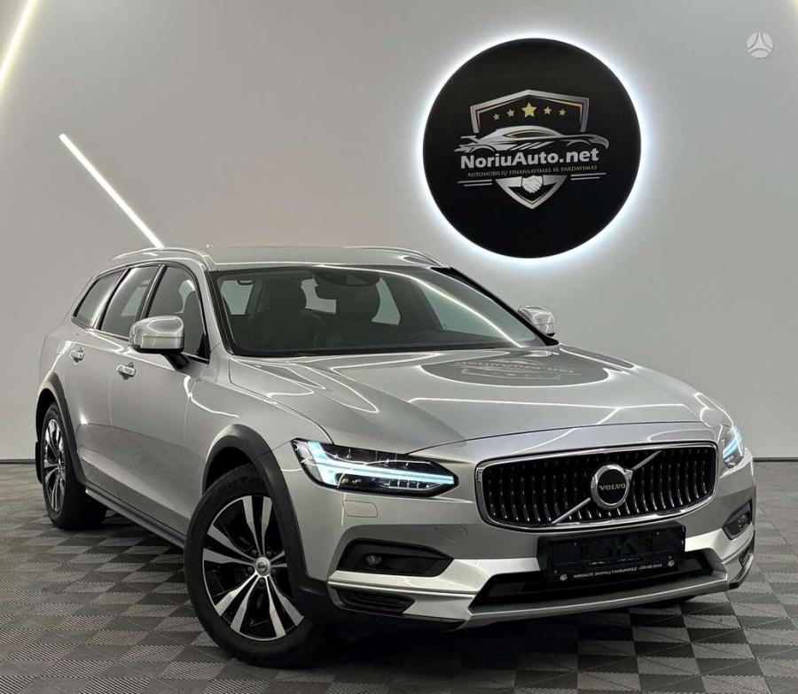 Grey Volvo V90 2020 in Marijampole, with an engine capacity of 1.97 L and mileage of 275 thousand km for 18999 €, photo 1 on AUTOMOTO.COM.LV