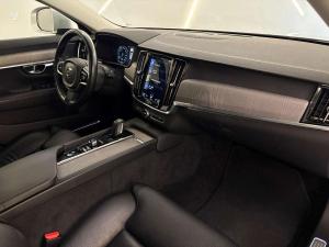 Grey Volvo V90 2020 in Marijampole, with an engine capacity of 1.97 L and mileage of 275 thousand km for 18999 €, photo 26 on AUTOMOTO.COM.LV