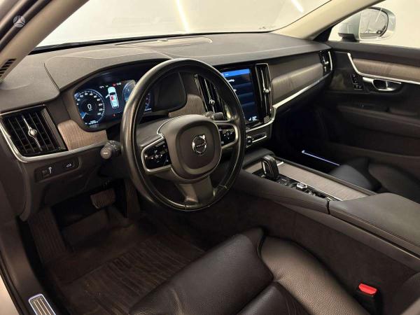 Pelēks Volvo V90 2020 Marijampole, ar dzinēja tilpumu 1.97 L un nobraukumu 275 tūkst. km par 18999 €, foto 2 vietnē AUTOMOTO.COM.LV