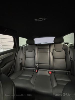 Pelēks Volvo V90 2020 Rapla, ar dzinēja tilpumu 2.00 L un nobraukumu 203 tūkst. km par 23600 €, foto 12 vietnē AUTOMOTO.COM.LV