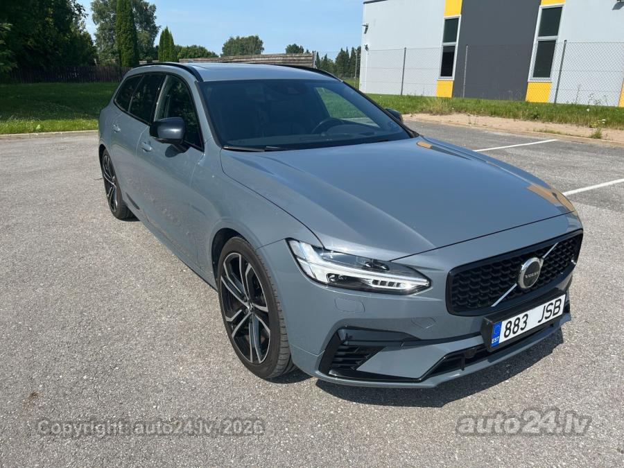Pelēks Volvo V90 2020 Tallina, ar dzinēja tilpumu 2.00 L un nobraukumu 130 tūkst. km par 32500 €, foto 1 vietnē AUTOMOTO.COM.LV