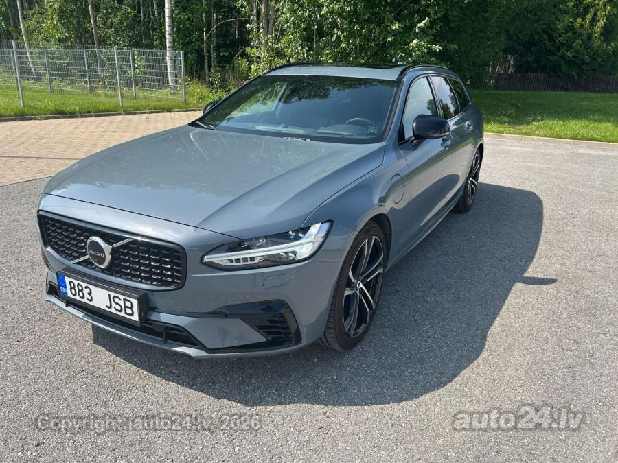Pelēks Volvo V90 2020 Tallina, ar dzinēja tilpumu 2.00 L un nobraukumu 130 tūkst. km par 32500 €, foto 3 vietnē AUTOMOTO.COM.LV