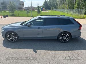 Pelēks Volvo V90 2020 Tallina, ar dzinēja tilpumu 2.00 L un nobraukumu 130 tūkst. km par 32500 €, foto 5 vietnē AUTOMOTO.COM.LV