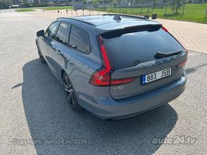 Pelēks Volvo V90 2020 Tallina, ar dzinēja tilpumu 2.00 L un nobraukumu 130 tūkst. km par 32500 €, foto 7 vietnē AUTOMOTO.COM.LV