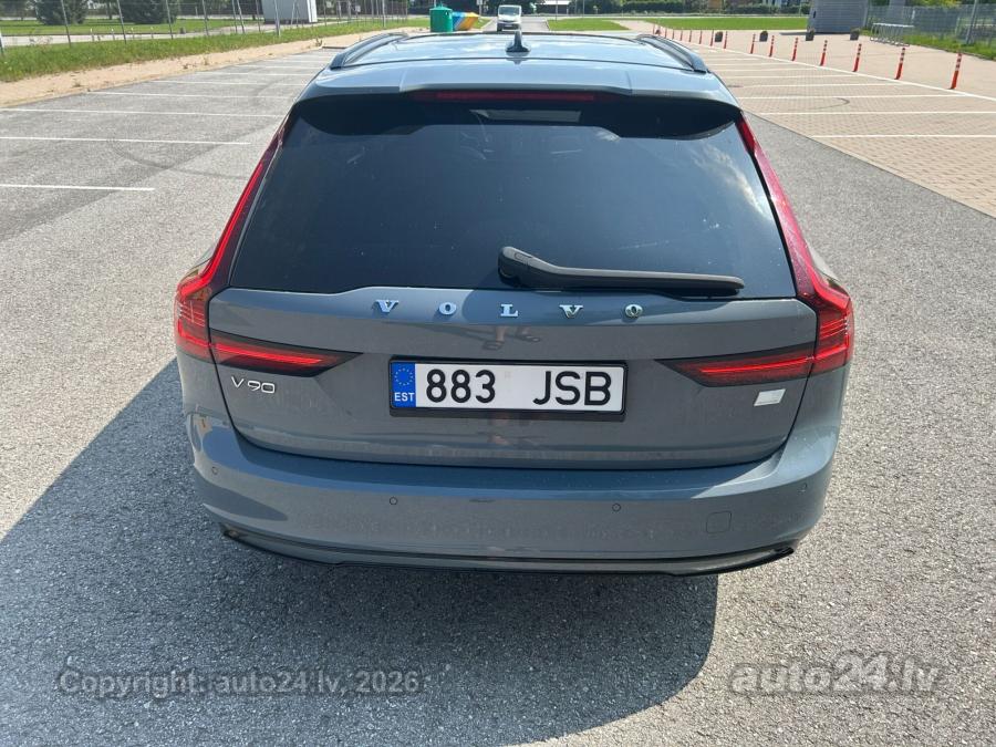 Pelēks Volvo V90 2020 Tallina, ar dzinēja tilpumu 2.00 L un nobraukumu 130 tūkst. km par 32500 €, foto 8 vietnē AUTOMOTO.COM.LV