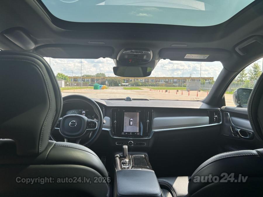 Pelēks Volvo V90 2020 Tallina, ar dzinēja tilpumu 2.00 L un nobraukumu 130 tūkst. km par 32500 €, foto 10 vietnē AUTOMOTO.COM.LV