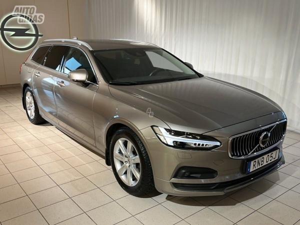 Pelēks Volvo V90 2021 Kauņa, ar dzinēja tilpumu 0.00 L un nobraukumu 74 tūkst. km par 34132 €, foto 1 vietnē AUTOMOTO.COM.LV