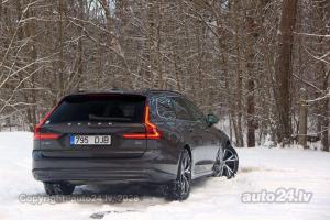 Pelēks Volvo V90 2021 Tallina, ar dzinēja tilpumu 2.00 L un nobraukumu 39 tūkst. km par 33800 €, foto 8 vietnē AUTOMOTO.COM.LV