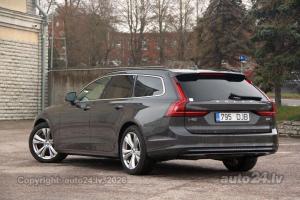 Pelēks Volvo V90 2021 Tallina, ar dzinēja tilpumu 2.00 L un nobraukumu 39 tūkst. km par 33800 €, foto 17 vietnē AUTOMOTO.COM.LV