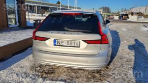 Grey Volvo V90 2021 in Riga, with an engine capacity of 2.00 L and mileage of 81 thousand km for 26000 €, photo 16 on AUTOMOTO.COM.LV