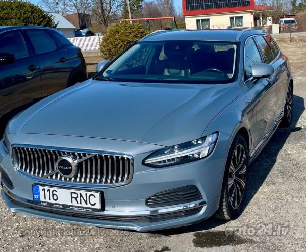 Pelēks Volvo V90 2021 Pērnava, ar dzinēja tilpumu 1.97 L un nobraukumu 89 tūkst. km par 32900 €, foto 1 vietnē AUTOMOTO.COM.LV