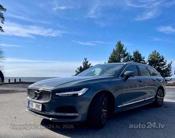 Pelēks Volvo V90 2021 Pērnava, ar dzinēja tilpumu 1.97 L un nobraukumu 89 tūkst. km par 32900 €, foto 5 vietnē AUTOMOTO.COM.LV