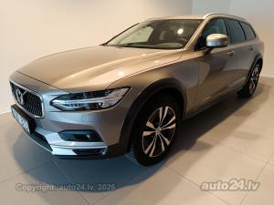 Pelēks Volvo V90 2021 Tallina, ar dzinēja tilpumu 2.00 L un nobraukumu 44 tūkst. km par 37700 €, foto  vietnē AUTOMOTO.COM.LV