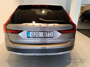 Pelēks Volvo V90 2021 Tallina, ar dzinēja tilpumu 2.00 L un nobraukumu 44 tūkst. km par 37700 €, foto 6 vietnē AUTOMOTO.COM.LV