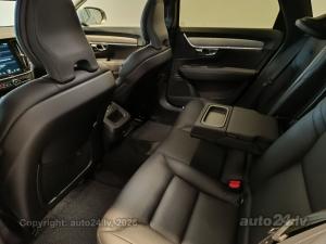 Pelēks Volvo V90 2021 Tallina, ar dzinēja tilpumu 2.00 L un nobraukumu 44 tūkst. km par 37700 €, foto 8 vietnē AUTOMOTO.COM.LV