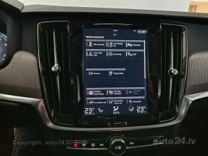 Pelēks Volvo V90 2021 Tallina, ar dzinēja tilpumu 2.00 L un nobraukumu 44 tūkst. km par 37700 €, foto 22 vietnē AUTOMOTO.COM.LV