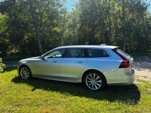 Pelēks Volvo V90 2021 Tallina, ar dzinēja tilpumu 2.00 L un nobraukumu 227 tūkst. km par 24499 €, foto 4 vietnē AUTOMOTO.COM.LV